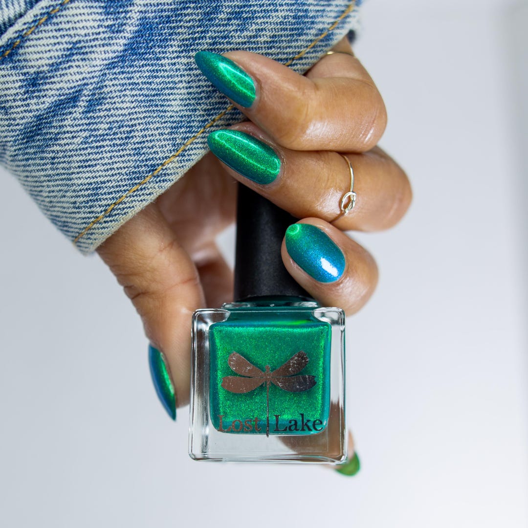 Feeling Minnesota ~ True Teal Auroral Shimmer Nail Polish - Etsy