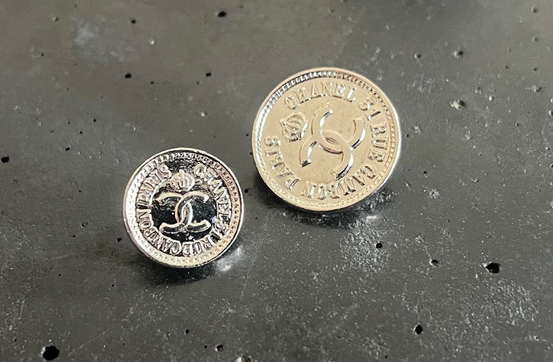 Set 2 Silver CHANEL Button SET Circa 1990's - Etsy