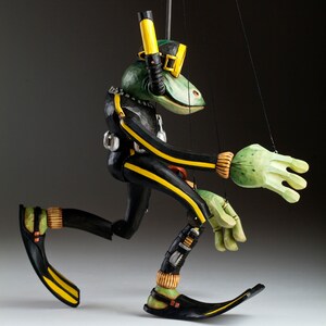 Fresh Frog Diver – Wooden Art Marionette From Zoo Sapiens Collection - Etsy