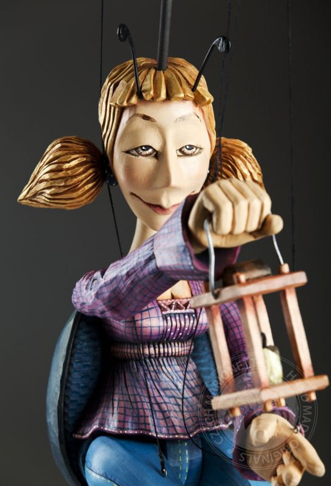 Graceful Firefly - Awesome Hand-carved Marionette From Zoo Sapiens ...