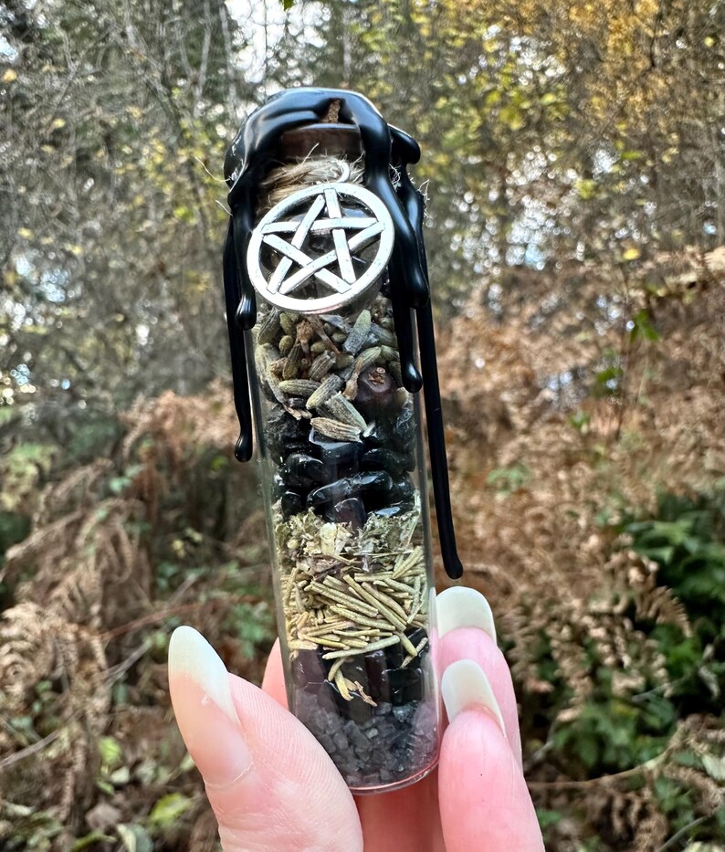 Protection Spell Jar — Web of Protection - Etsy