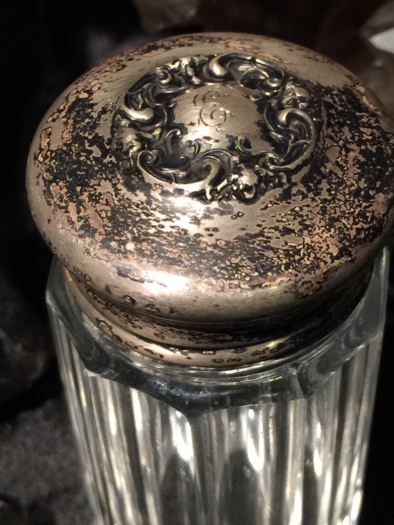 Precious PERFUME SCENT BOTTLE Antique Cut Crystal With - Etsy