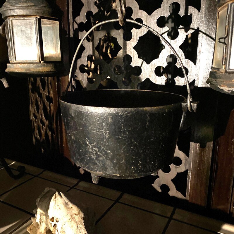 Antique Cauldron - Etsy
