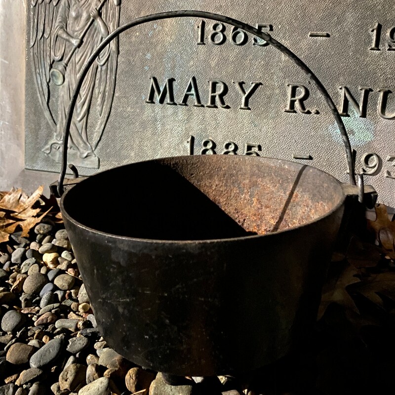 Antique Cauldron - Etsy