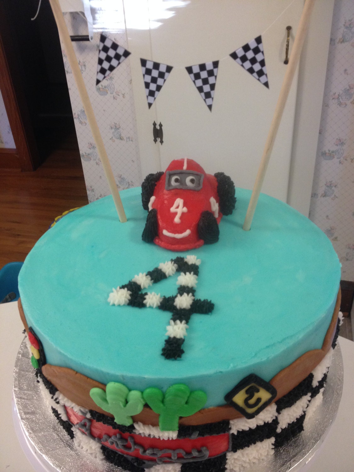 Printable Racing Checkered Flag Finish Line Download Cupcake or Cake ...