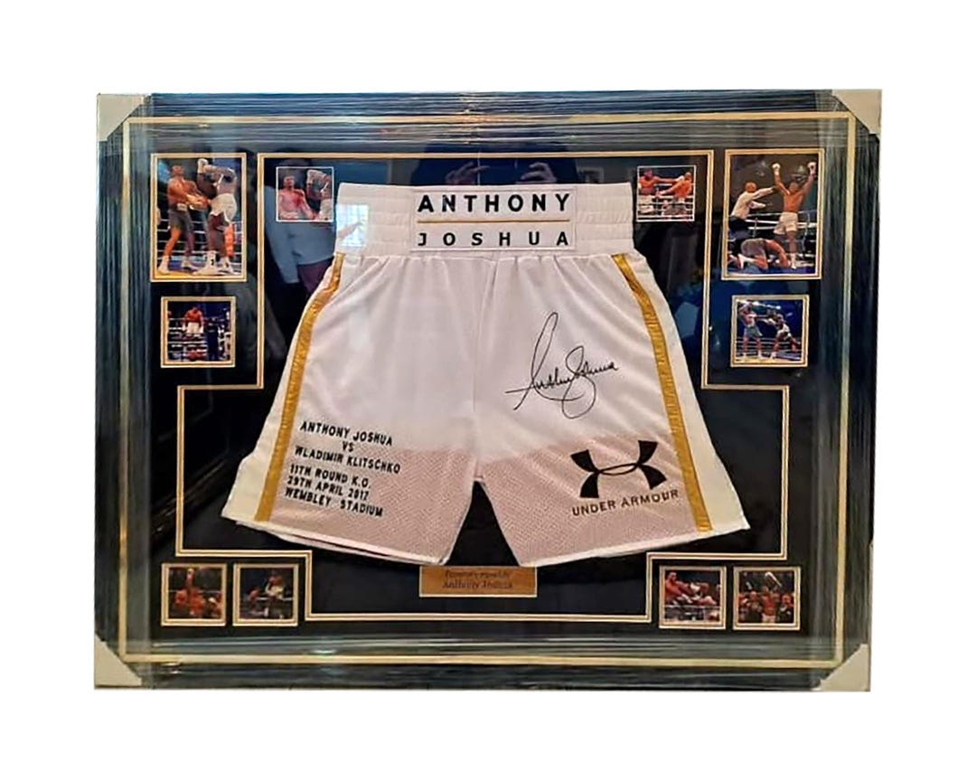 DIY Boxing Short Frame, Complete With 10 Photo Apertures and 1 Metal ...