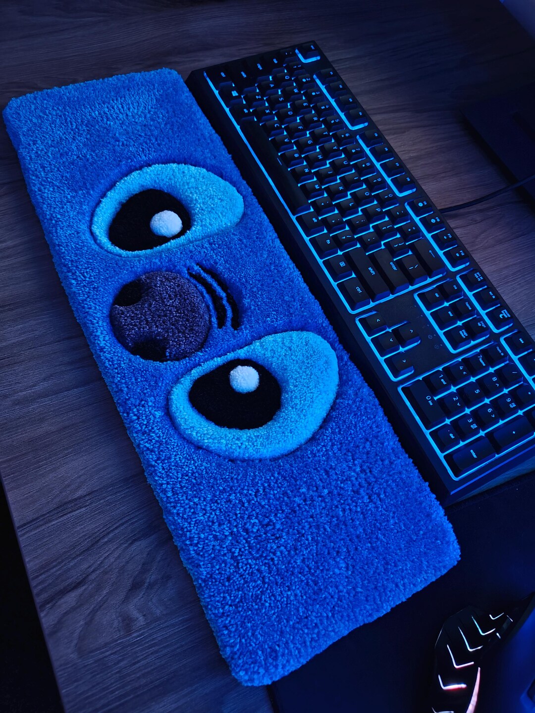 Tufted Alien Desk Mat: Kawaii Gamer Keyboard Rug - Etsy