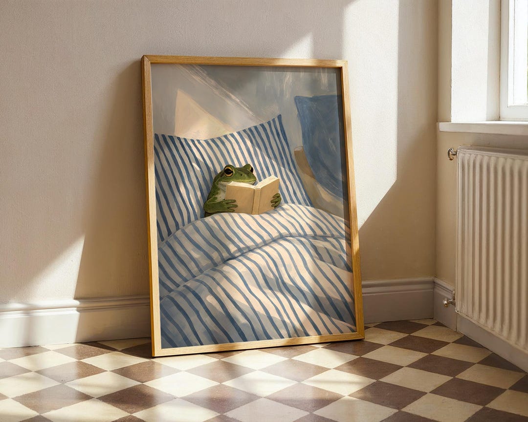 Reading Frog Wall Art: Book Lover Wall Decor, Cozy Bedroom Animal ...