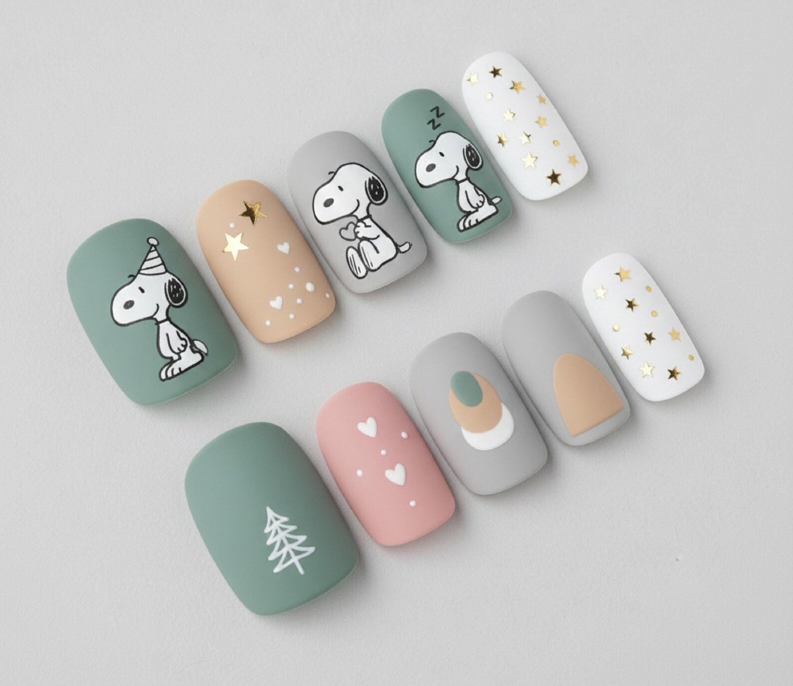 Snoopy Press-on Nails: Kawaii Peanuts Neutral Winter Set - Etsy