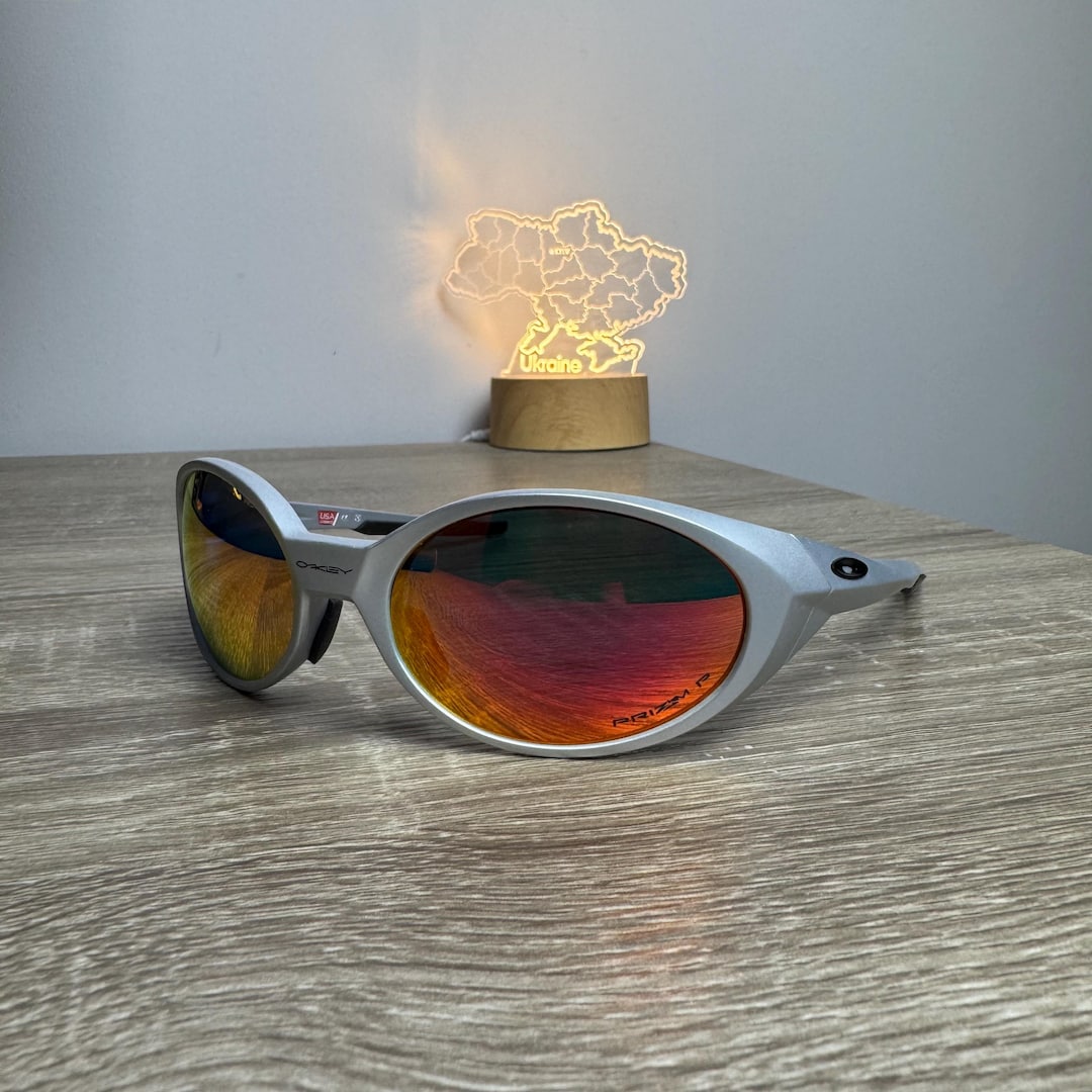 Oakley Eye Jacket: Silver Wrap Sunglasses W Redorange Iridium,rebel ...