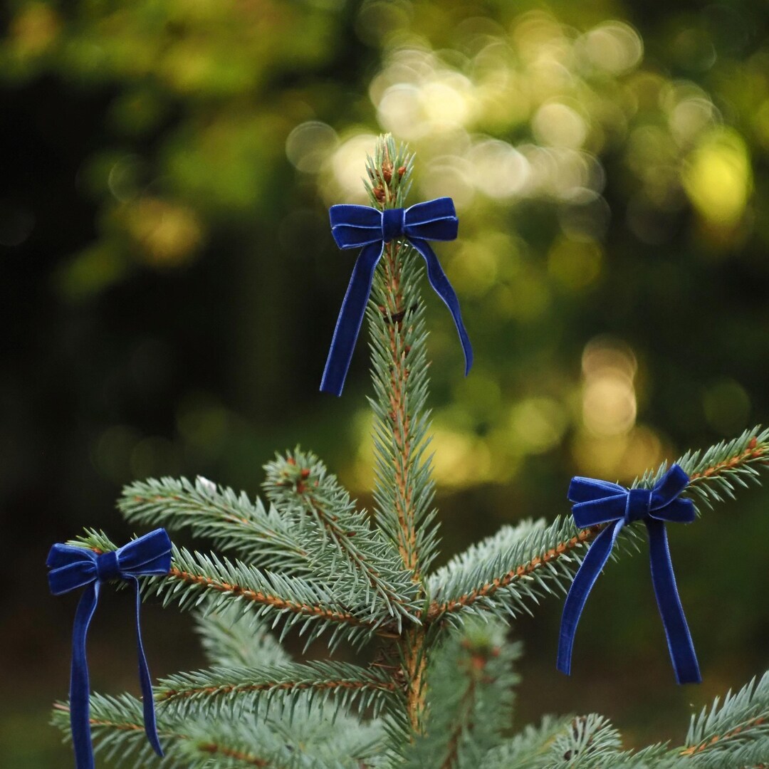 Handmade Mini Navy Blue Velvet Double Christmas Tree Bow: Wreath ...