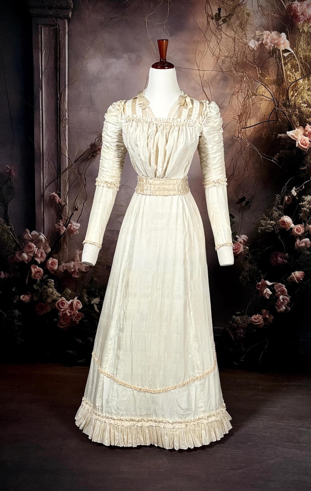 1880s Victorian Silk Wedding Dress W/brush Train Size 00/0 - Etsy