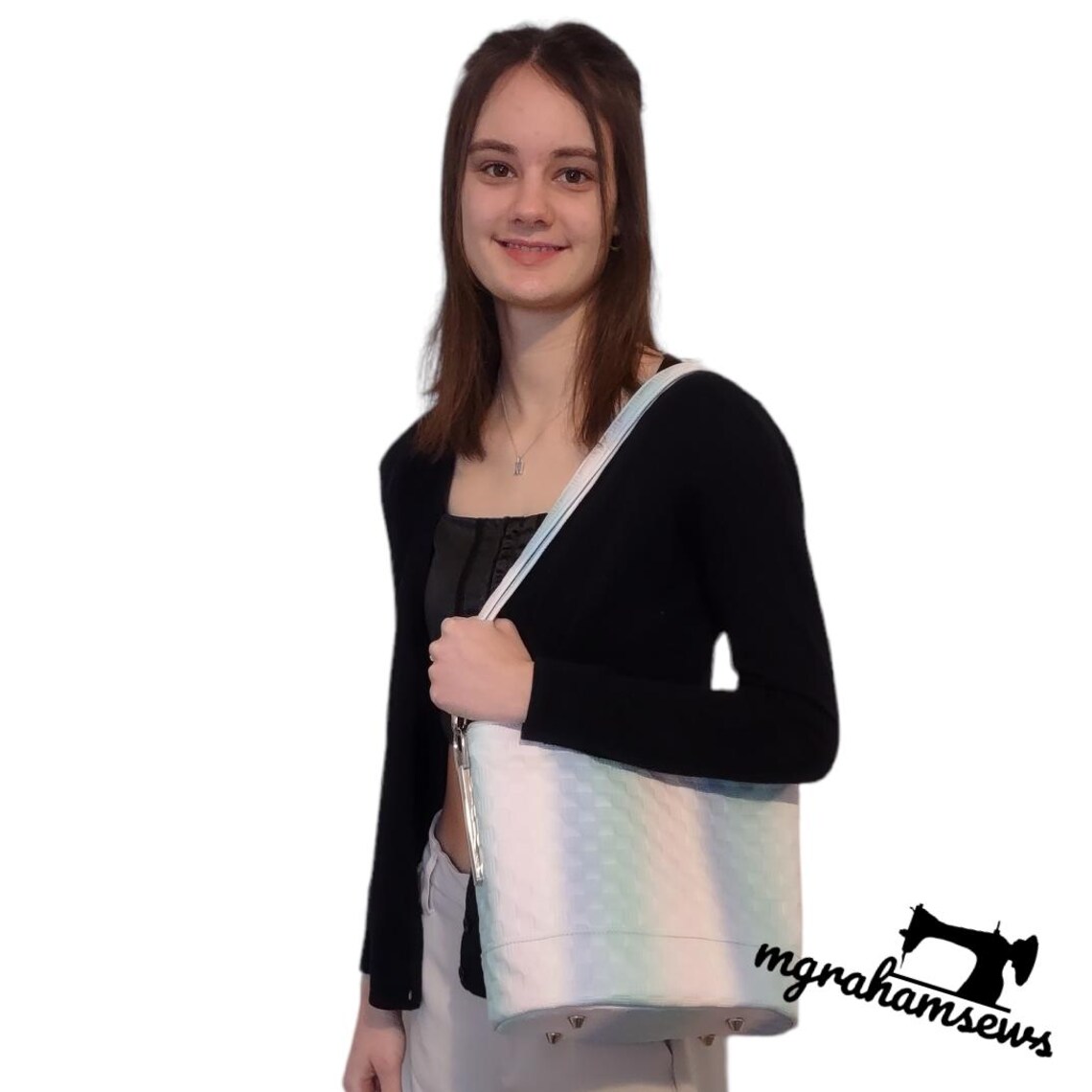 The Awesome Oval Bag Digital Sewing Pattern by Sewing Patterns by Mrs H ...
