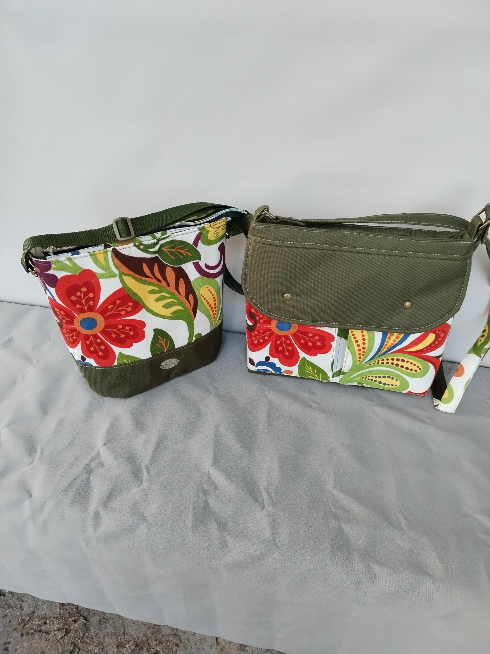 The Awesome Oval Bag Digital Sewing Pattern by Sewing Patterns by Mrs H ...