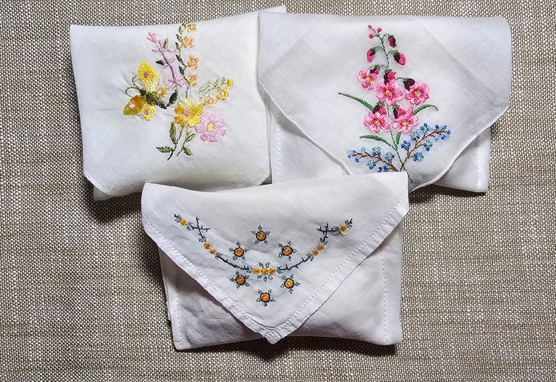 Sachets Made With Vintage Handkerchiefs-medium With Either Lavender or ...