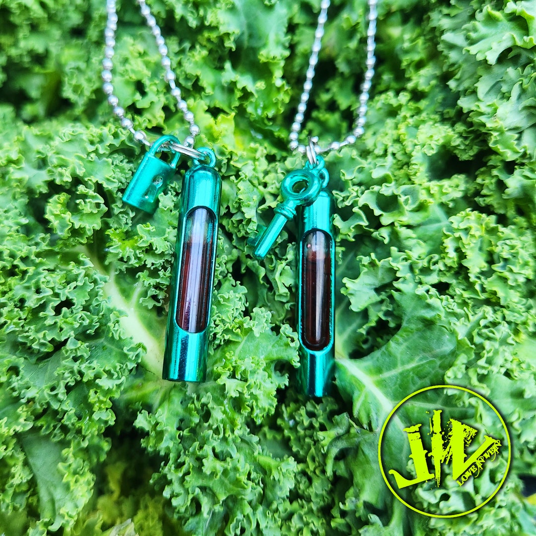 Emerald Green Color Blood Vial Kit Blood Vial Jewelry - Etsy
