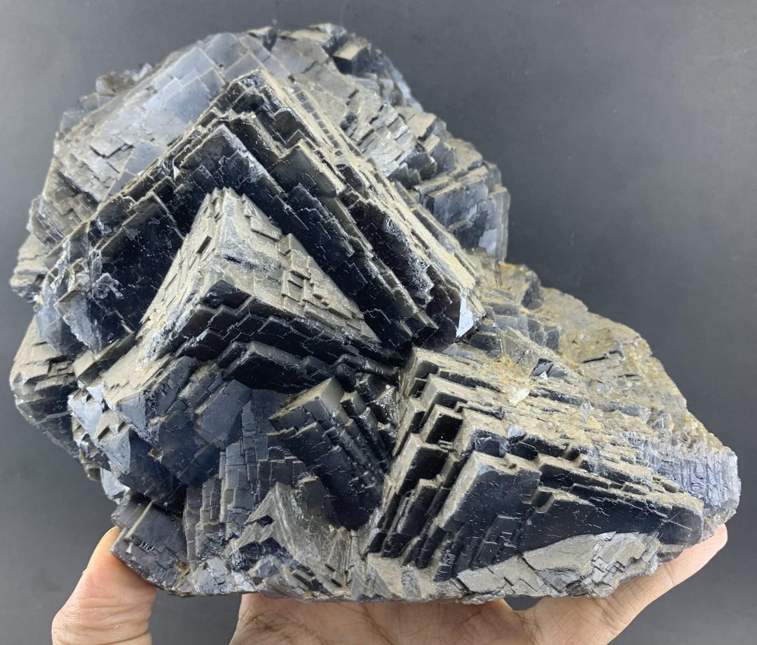 5.6lb Rare Cubic Fluorite Specimen, Blue Color Zoning, UV Reactive - Etsy