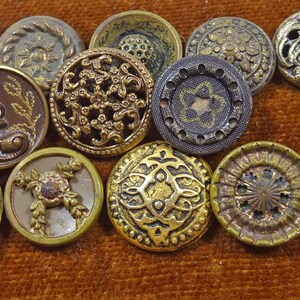 Collection of 12 Small Vintage/antique Metal Buttons Assorted Designs ...