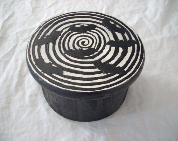 Vertigo Bats Keepsake Box - Etsy