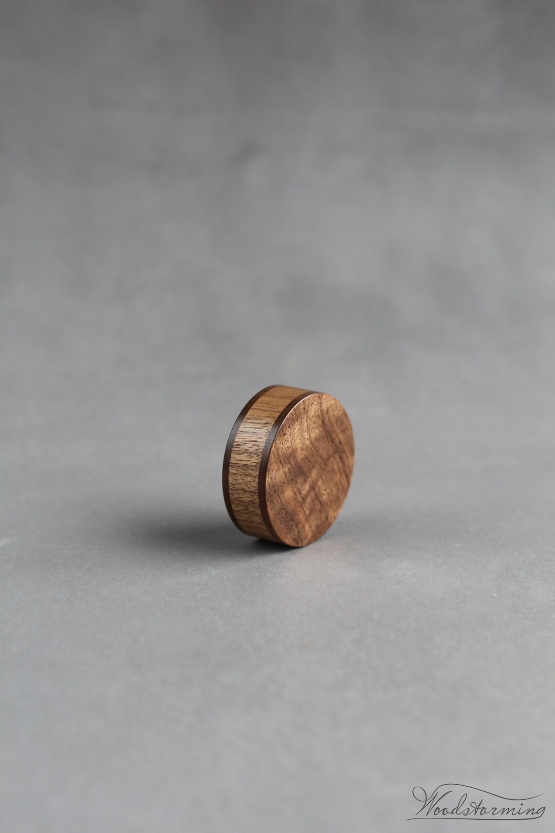 Slim Round Engagement Ring Box Tiny Pocket Size Proposal Box - Etsy