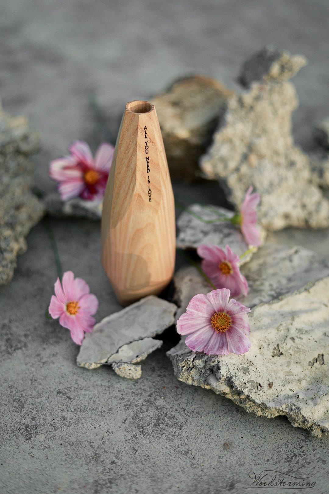 Unique Holiday Gift, Minimalist Flower Vase, Table Centerpiece ...