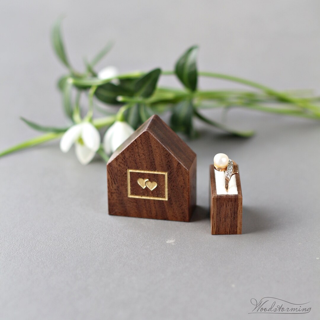 Personalized Walnut Wood Ring Box: House Proposal, Slim Pocket Size - Etsy