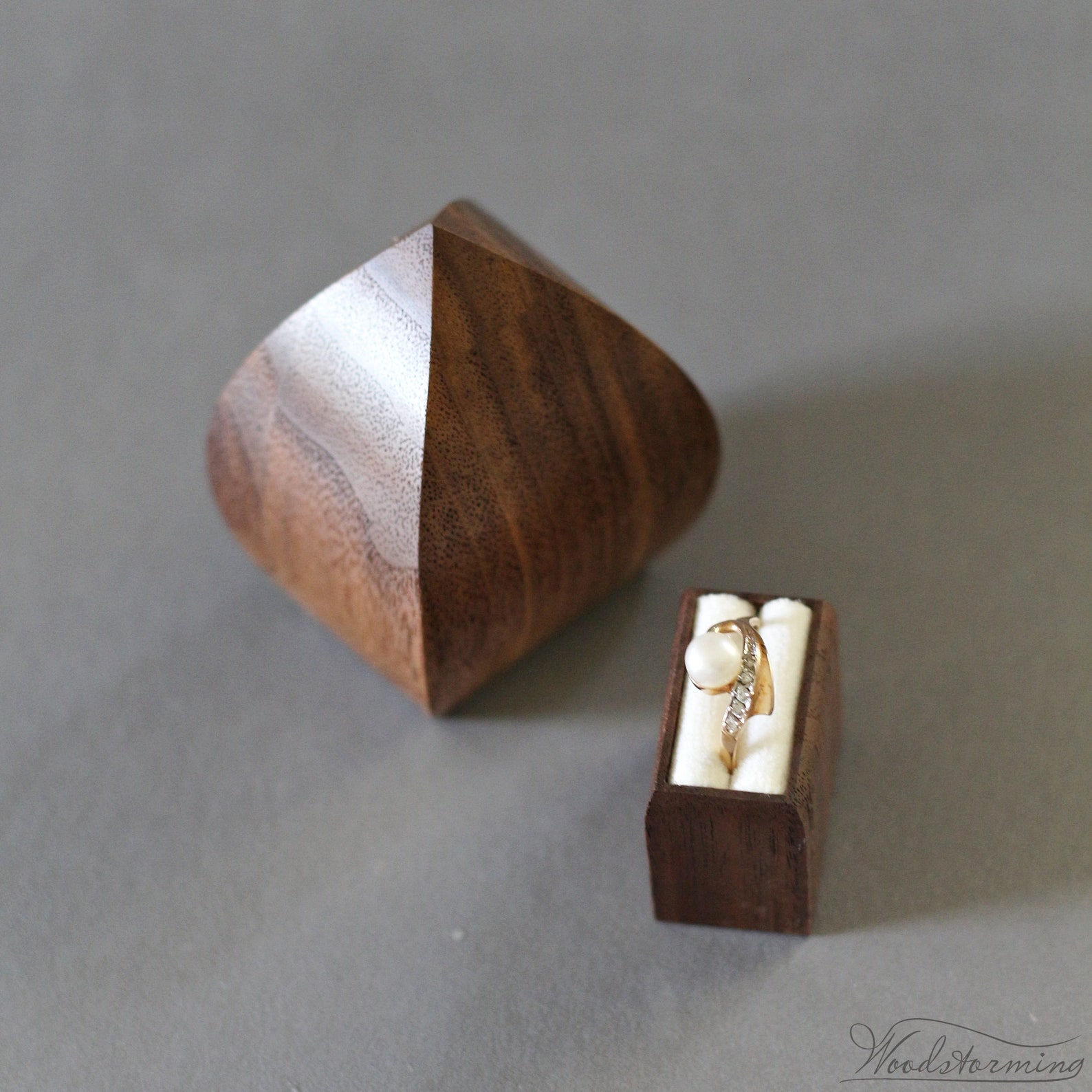 Unique Engagement Ring Box Proposal Box Flower Bud Shape - Etsy