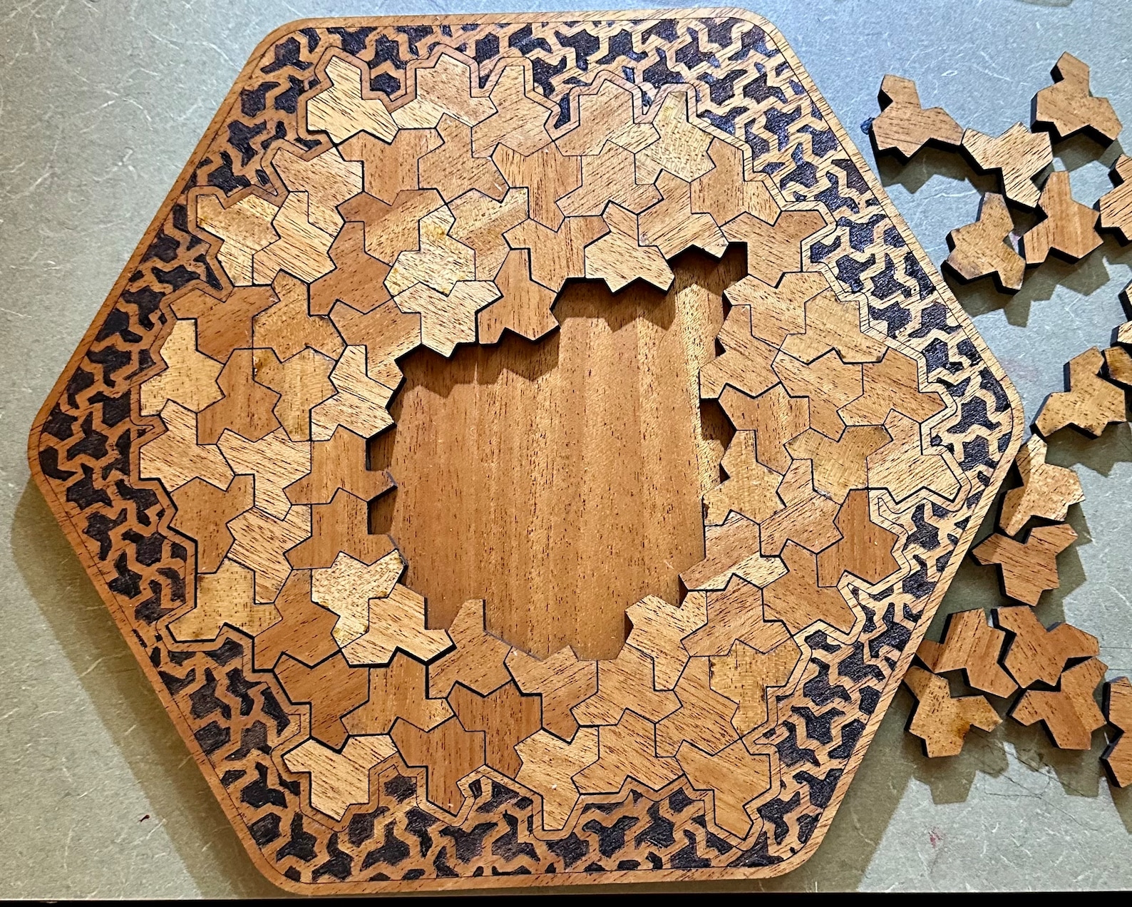 The hat Puzzle Set STEM Tiles Einstein Tile Monotile - Etsy