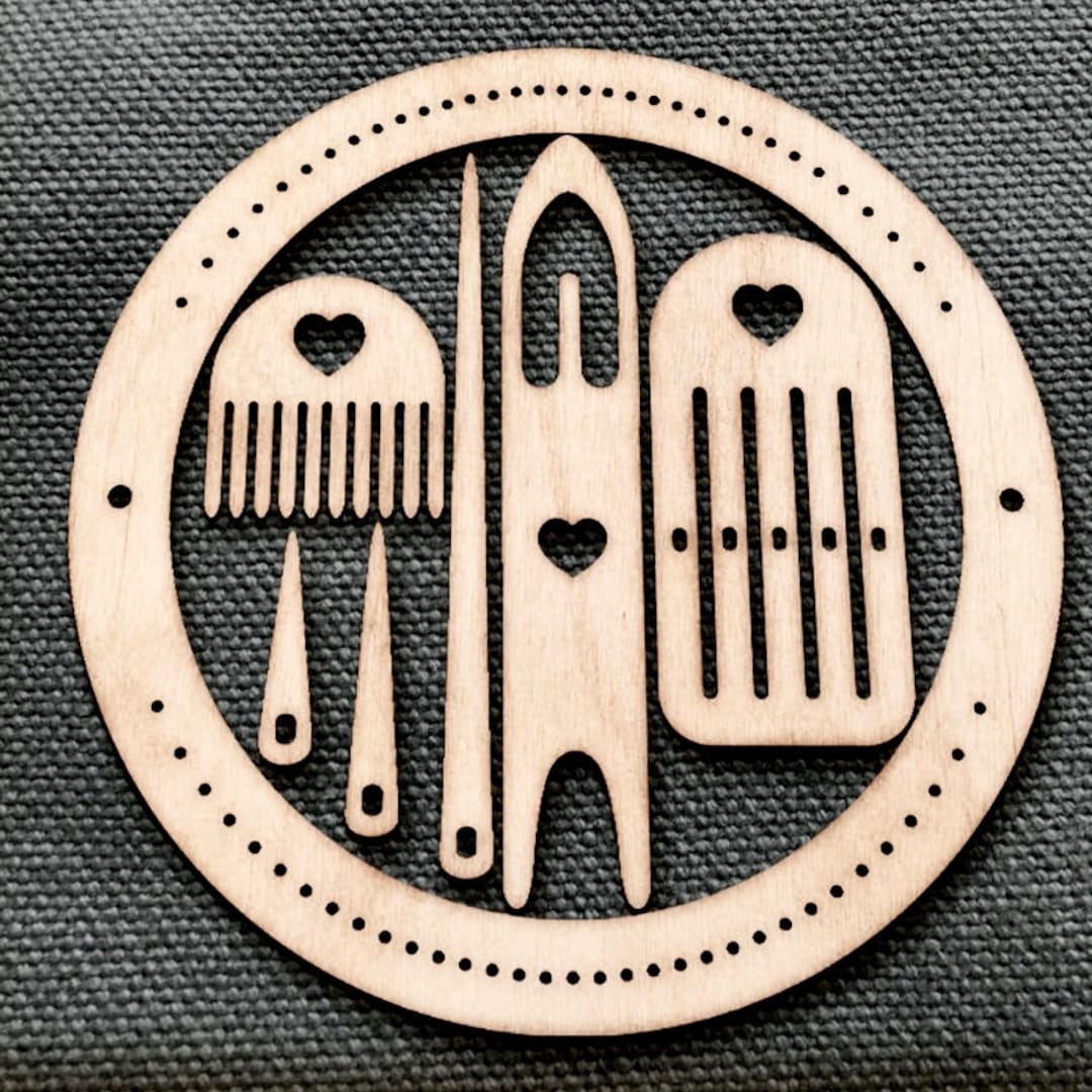 Circle Weaving Frame With Rigid Heddle Loom, Comb, Shuttle and Needles ...
