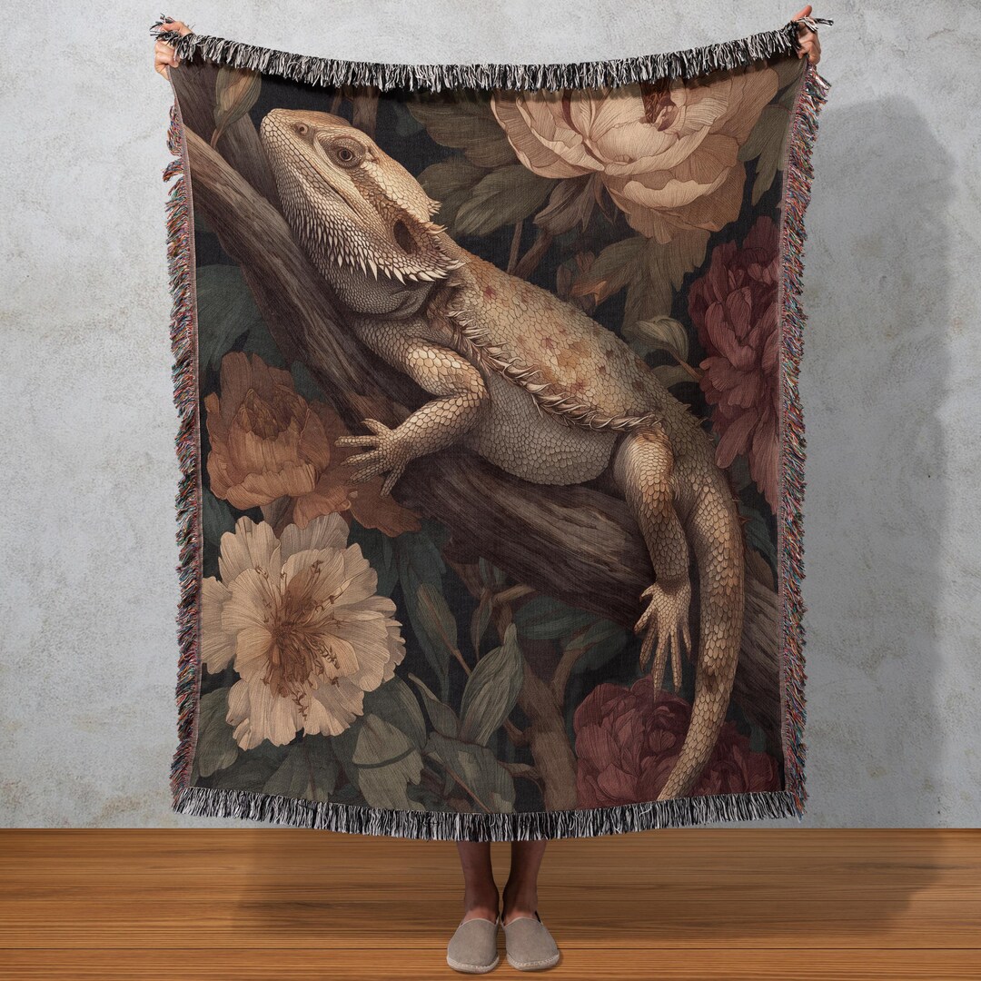 Bearded Dragon Woven Blanket, Botanical Lizard Tapestry, Mystical ...