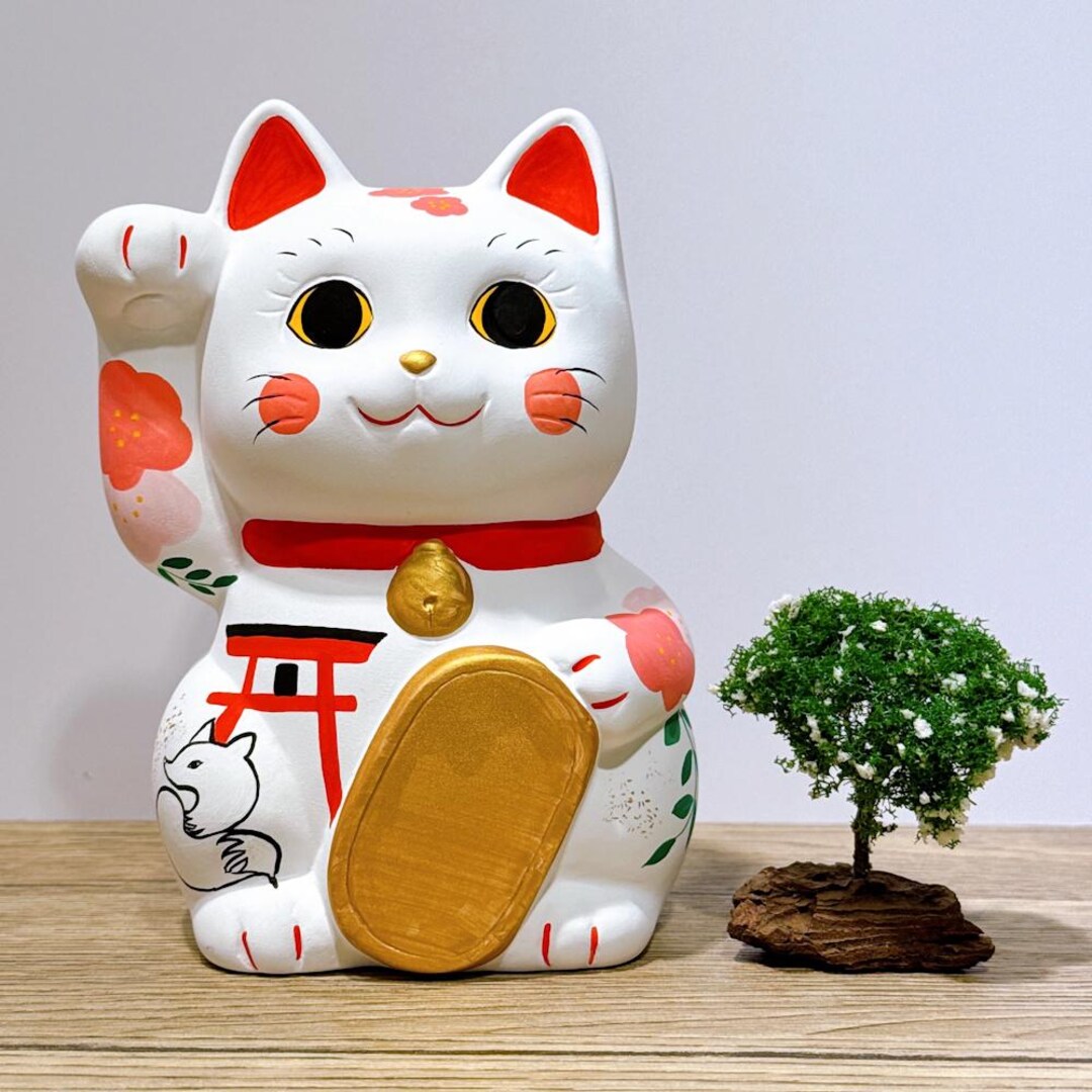 Japanese Yanakado Maneki Neko | Torii Gate White Fox: Japanese Lucky ...