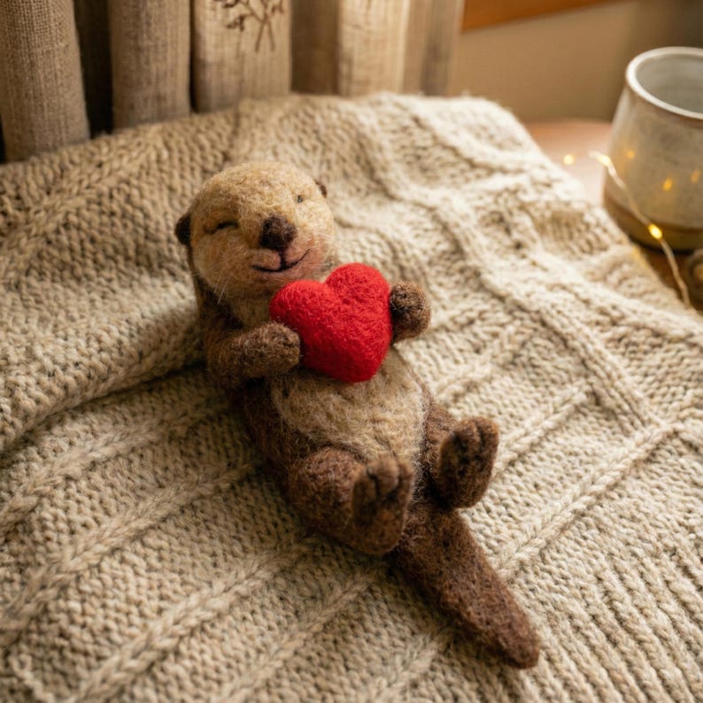 Felt Valentine's Day Ornaments，handmade Wool Felt Otter, Cute Valentine ...