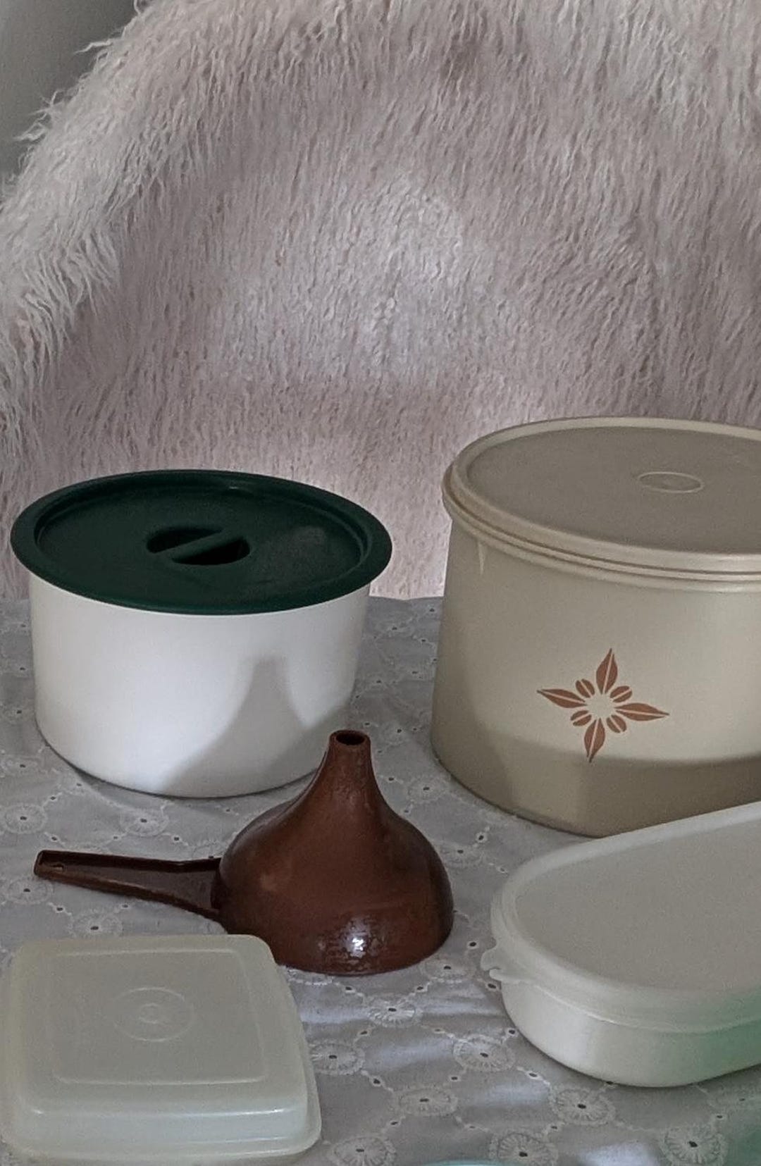 YOUR CHOICE Vintage Tupperware Container Juice Jug Lids Storage ...