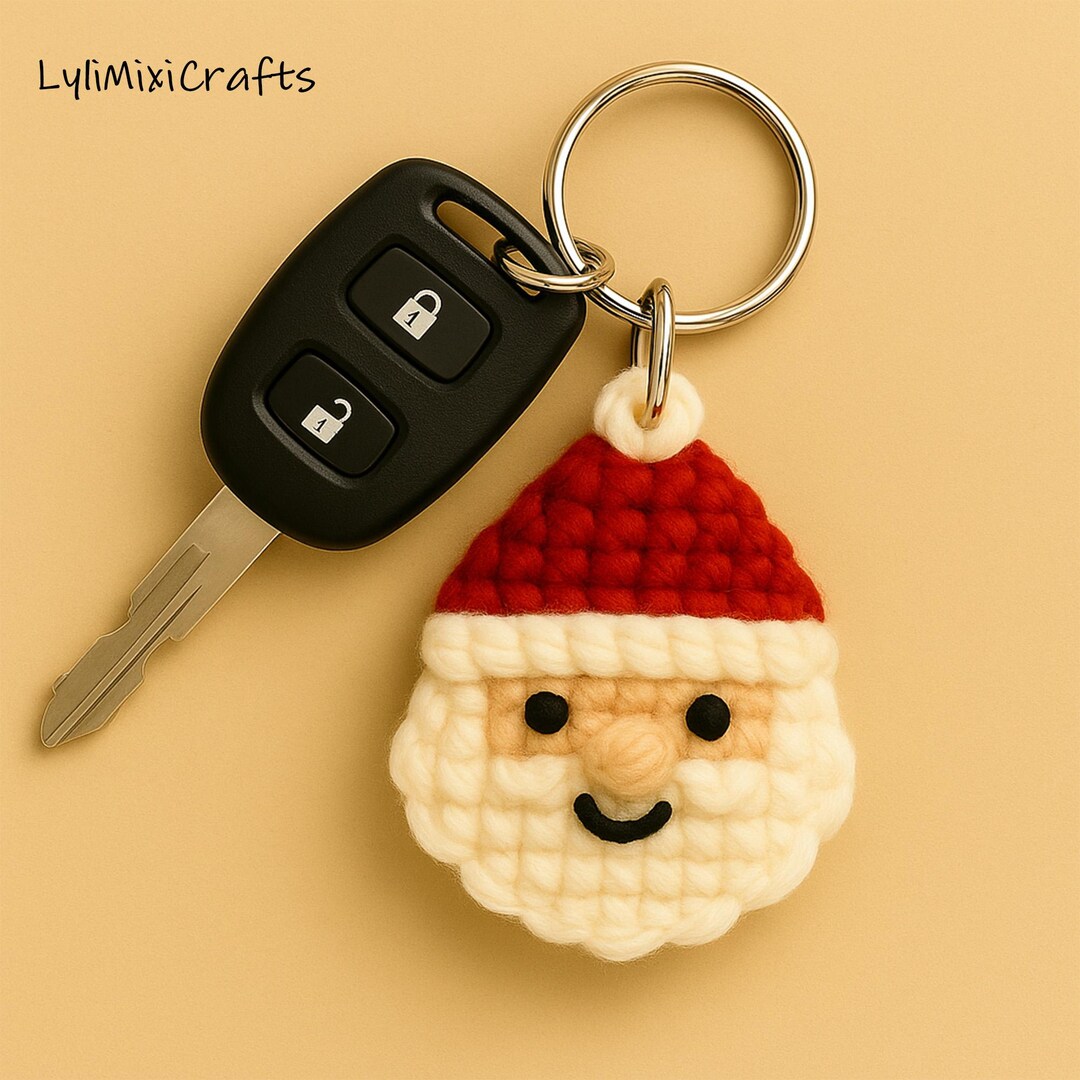 Flat Santa Face Crochet Pattern – Cute Amigurumi Keychain PDF, Easy ...