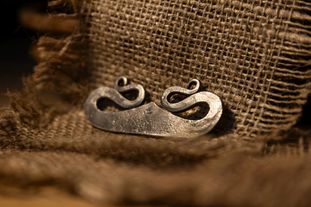 Viking Fire Striker, Forged Fire Starter, Medieval Firesteel, Flint ...