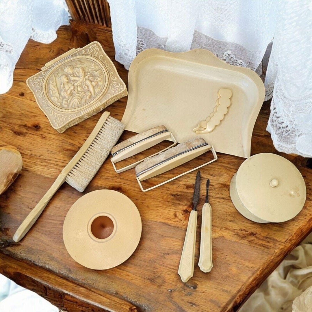1920 40s French Ivory Celluloid Vanity Set Plastic France Germany Hat ...