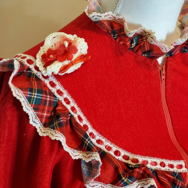 Vintage Christmas Velour Red Housecoat Robe Zip Front Long Plaid ...