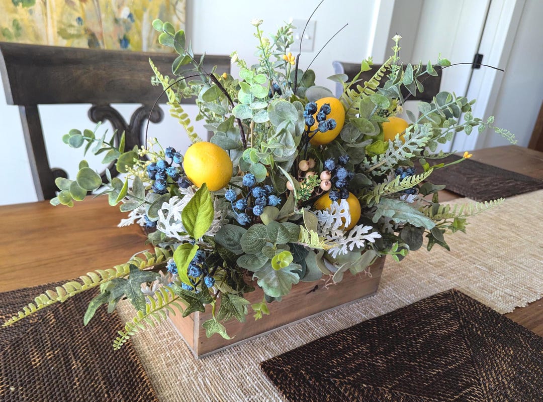 Centerpiece, Kitchen Table Arrangement With Lemons, Year Round ...