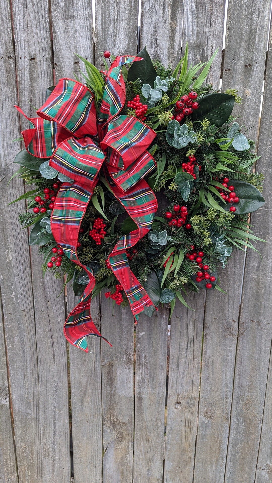 Christmas Wreaths / Holiday Door Wreath, Natural Eucalyptus Berry ...