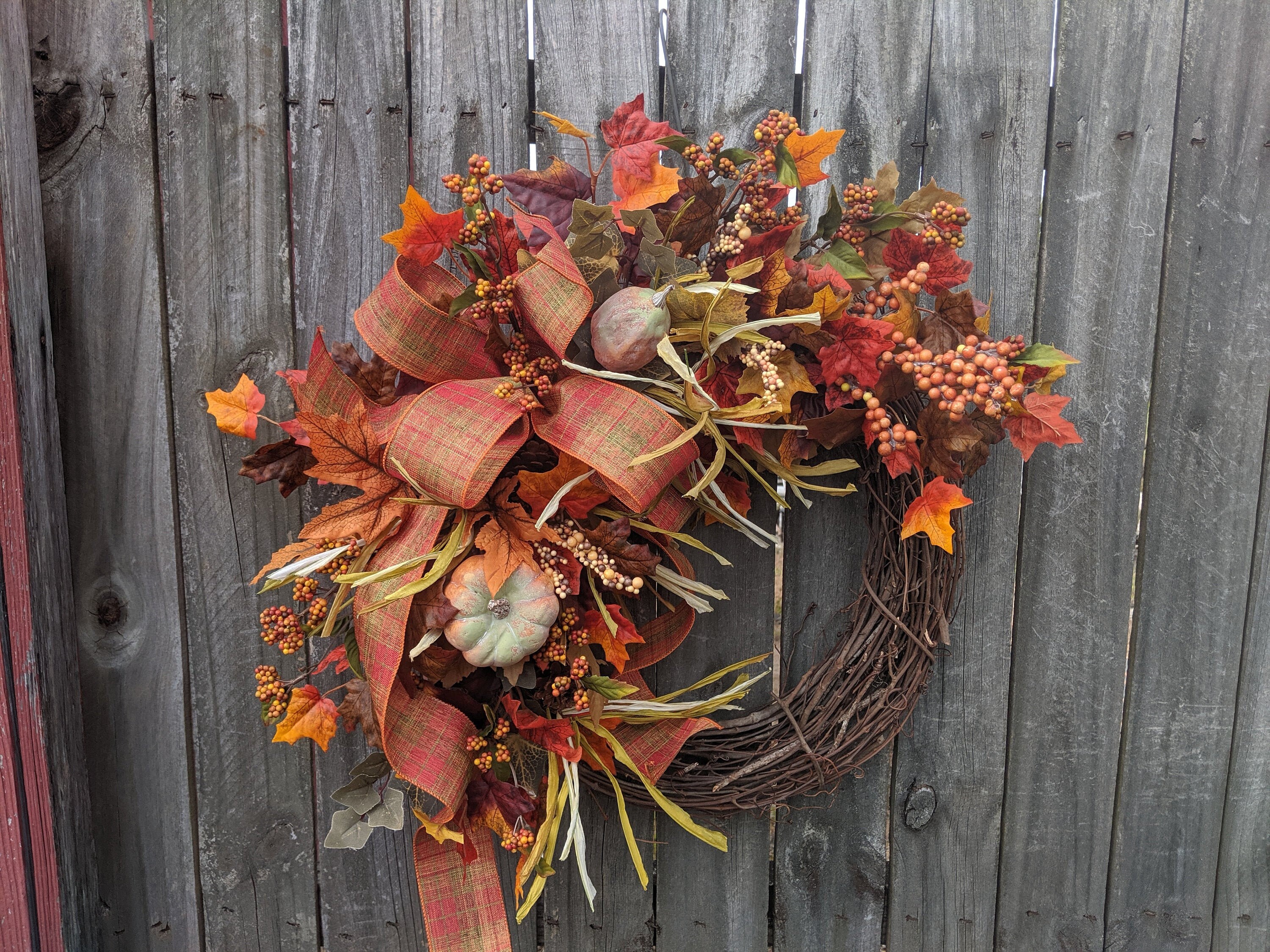 Pumpkin Fall Wreath, Berries, Fall Bow, Wired Fall Plaid Bow, Halloween ...