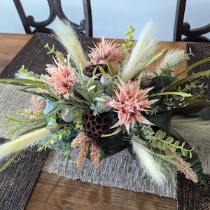 Centerpiece, Beach Crate Arrangement, Pampas Grass, Tropical ...