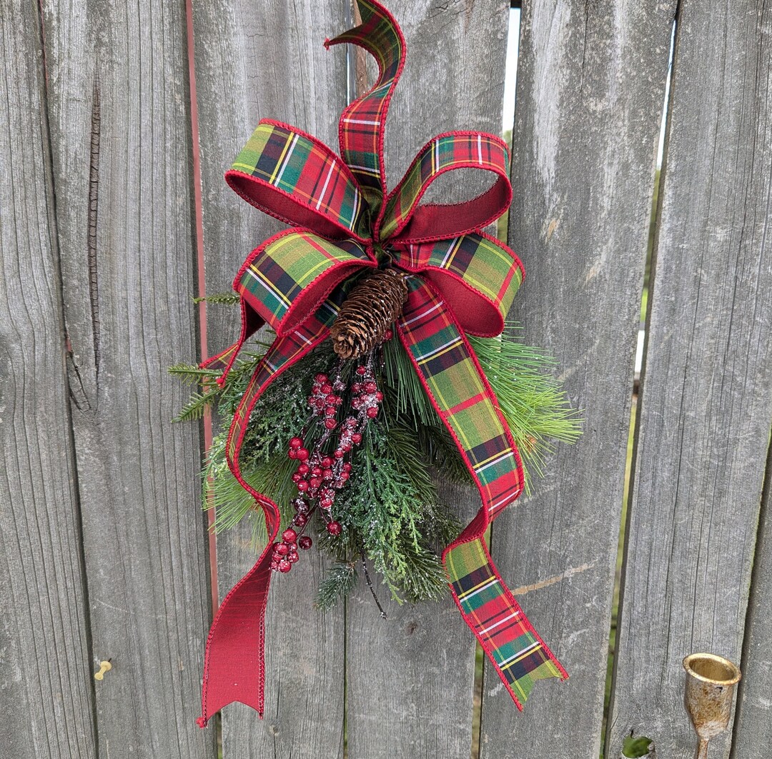 Christmas Mini Swag, Christmas Bow With Frosted Greenery and Berries ...