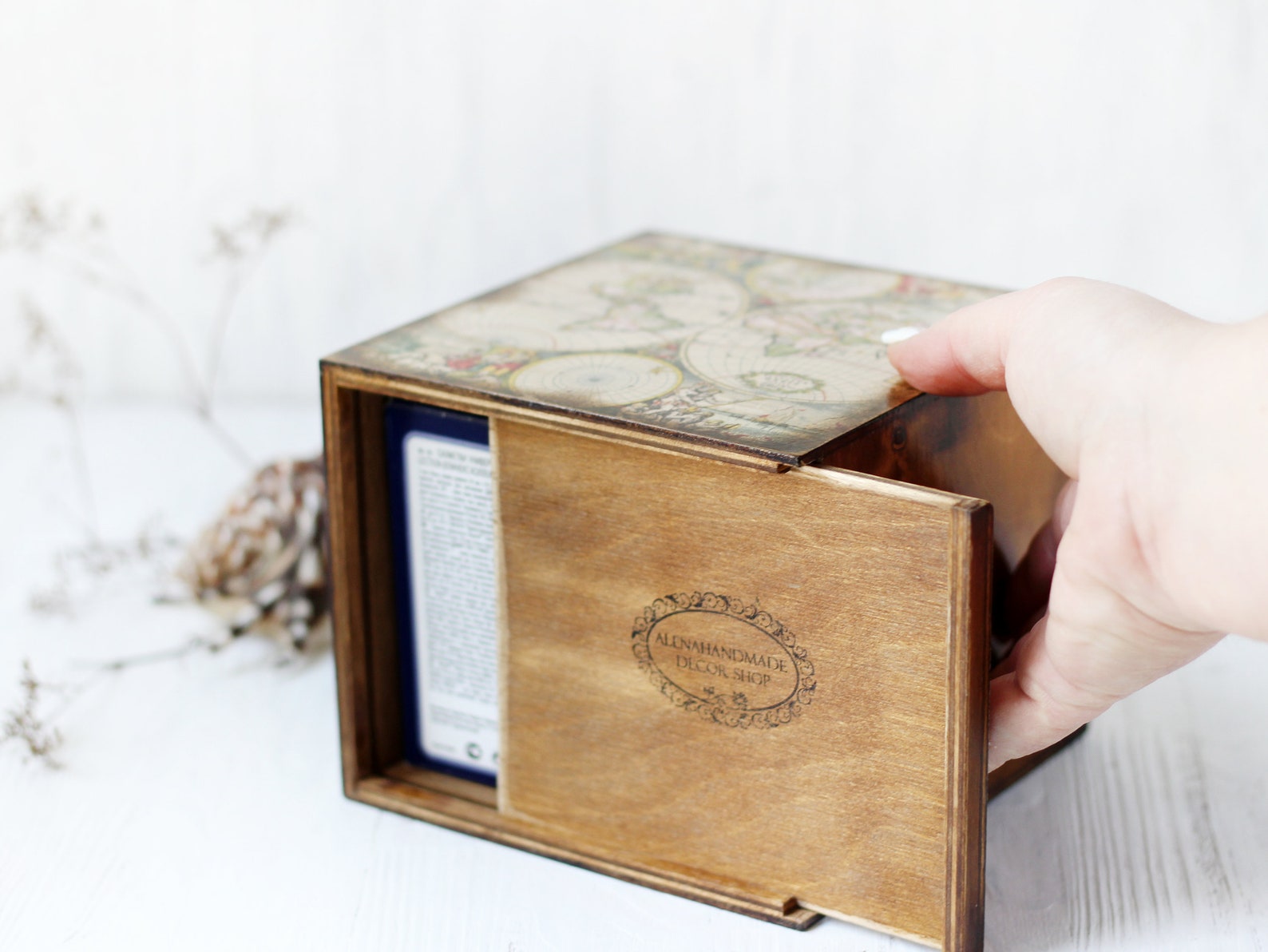 Map of the World Wooden Tissue Box, College Apartment Decor - Etsy