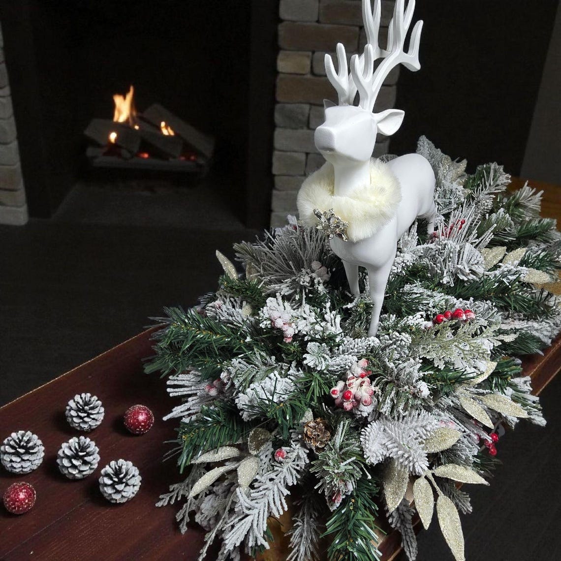 Snowy Deer Table Top Centerpiece - Etsy