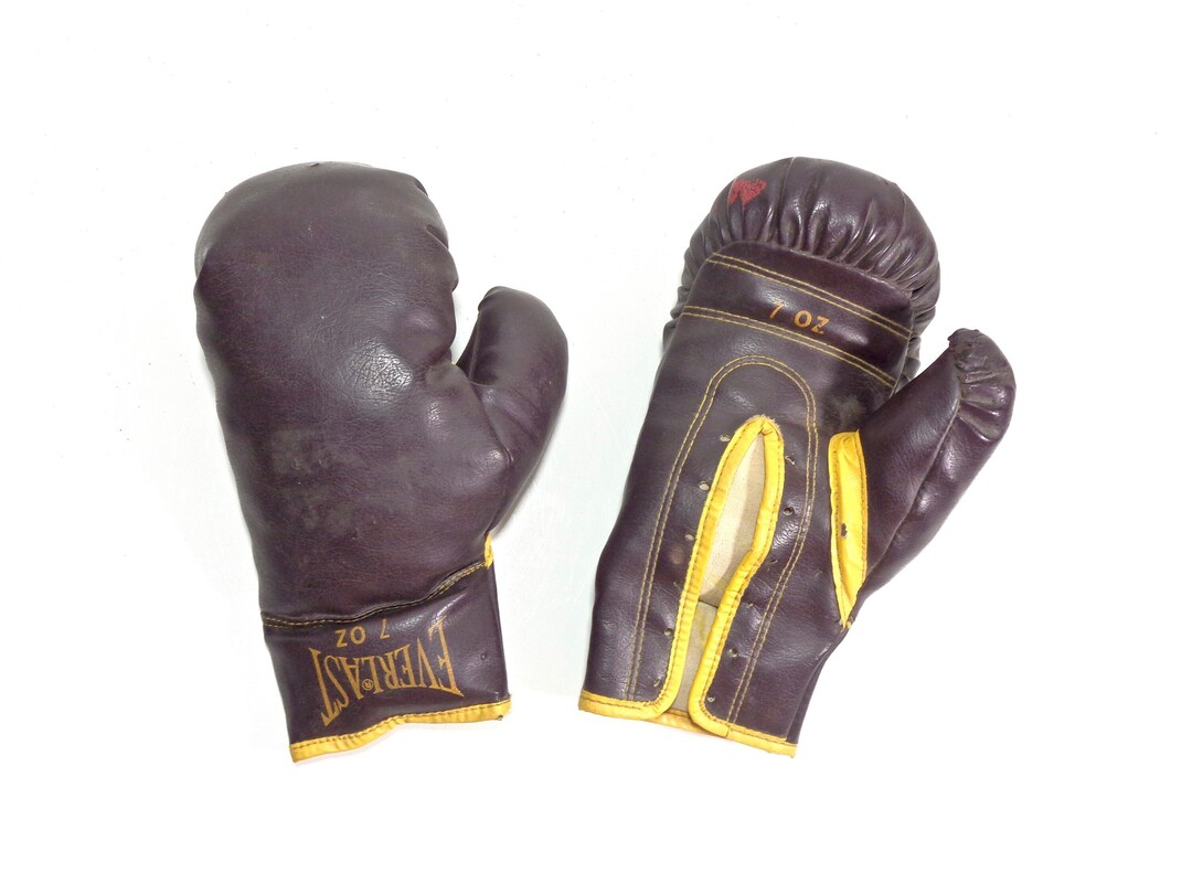 Vintage Boxing Gloves, 1960s Everlast Leather Boxing Gloves Pair Set ...