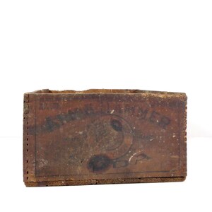 Vintage Wood Advertising Crate, Early 1900s Arm and Hammer Baking Soda ...
