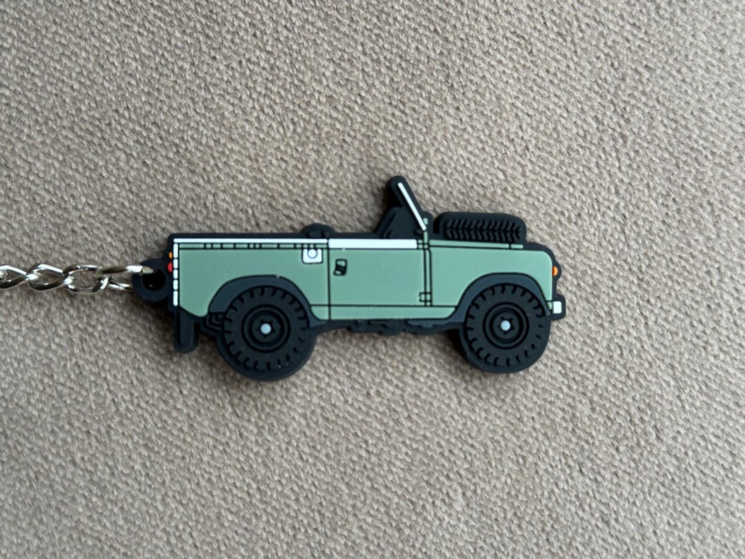 Classic Land Rover Series 1 2 3 Station Wagon Keyring Keychain in Green ...