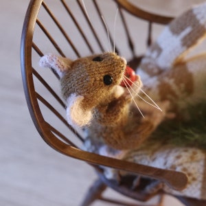 MOUSE DOLL - English Knitting Pattern - Etsy Canada