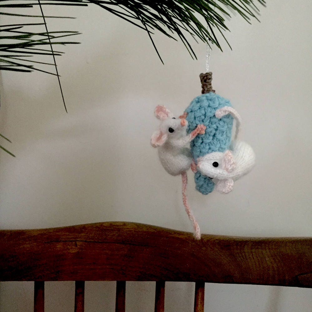 KNITTING PATTERN White Mouse | Etsy UK