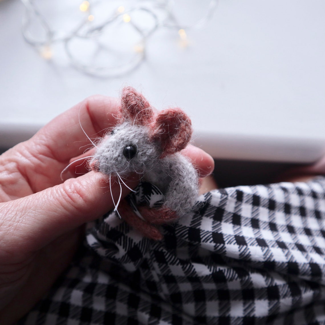 Mouse in a Sweater KNITTING PATTERN - Etsy